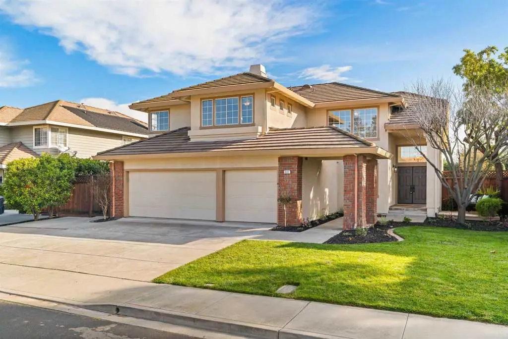 807 Placenza St, Livermore, CA 94551 | Joyful Living by BHGRE