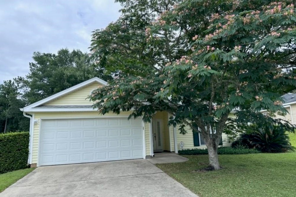 90 N Charles Willis Drive, MIDWAY, FL 32343 - BHGRE