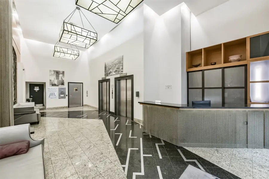 705 Main Street #321, Houston, TX 77002 | Joyful Living by BHGRE