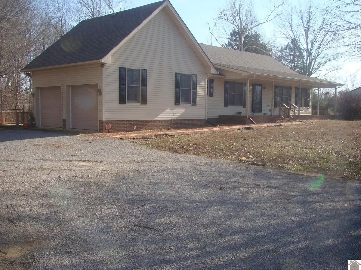 296 Bethel Church Road, Cadiz, KY 42211 | Joyful Living by BHGRE