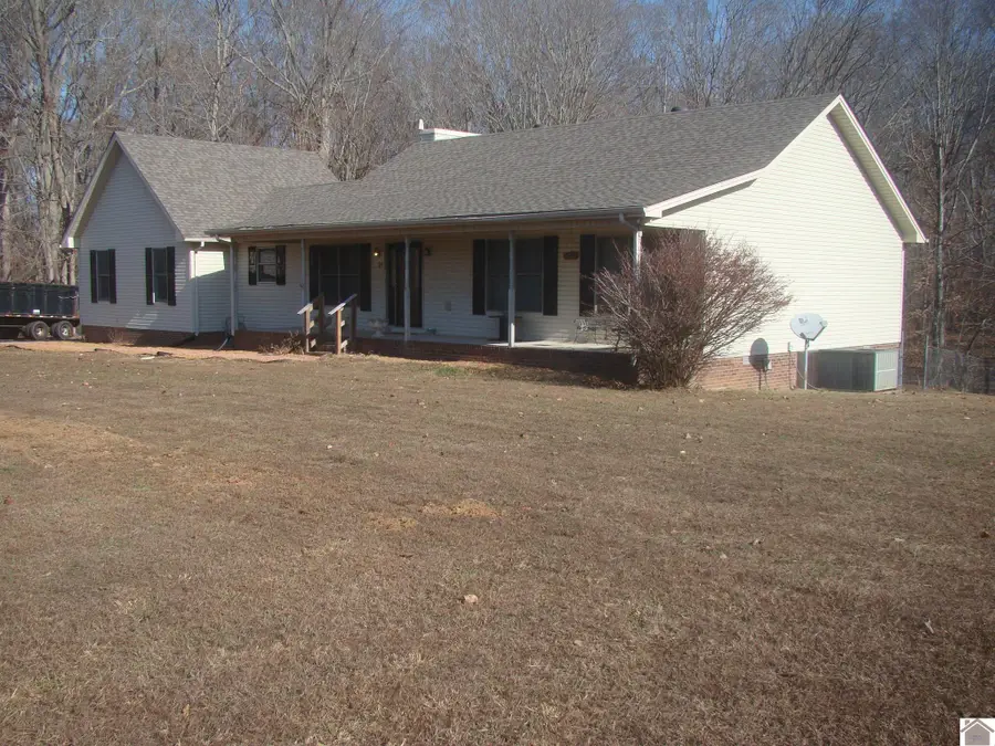 296 Bethel Church Road, Cadiz, KY 42211 | Joyful Living by BHGRE