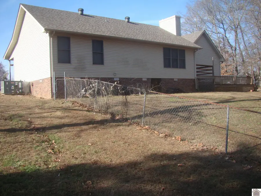 296 Bethel Church Road, Cadiz, KY 42211 | Joyful Living by BHGRE