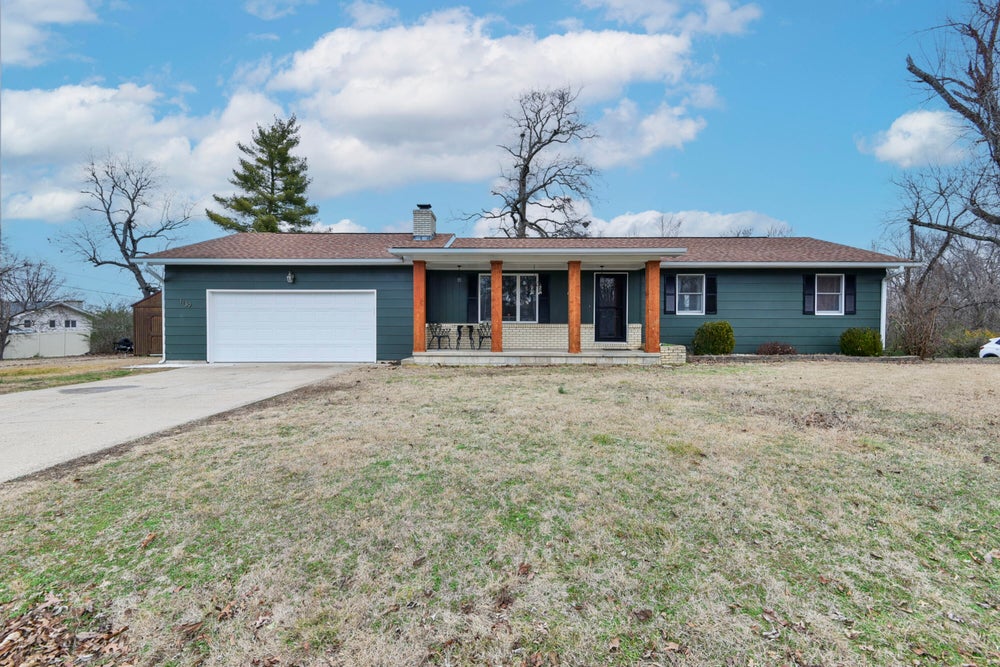 1139 W Main Street, Branson, MO 65616 - BHGRE