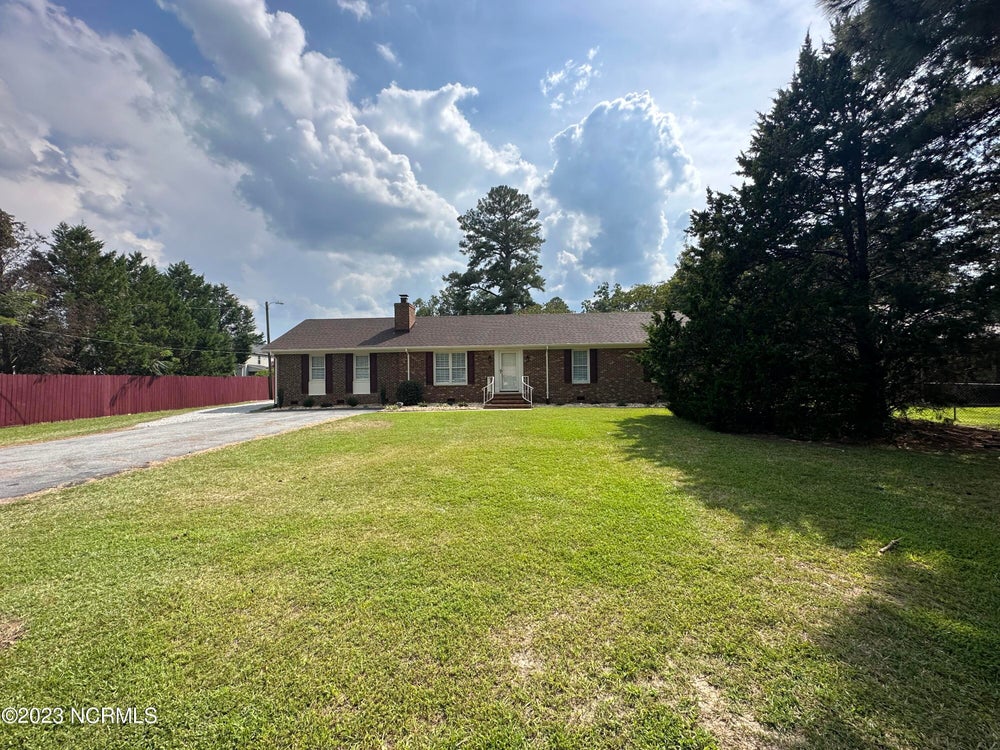 1820 W New Hope Road, Goldsboro, NC 27530 - BHGRE