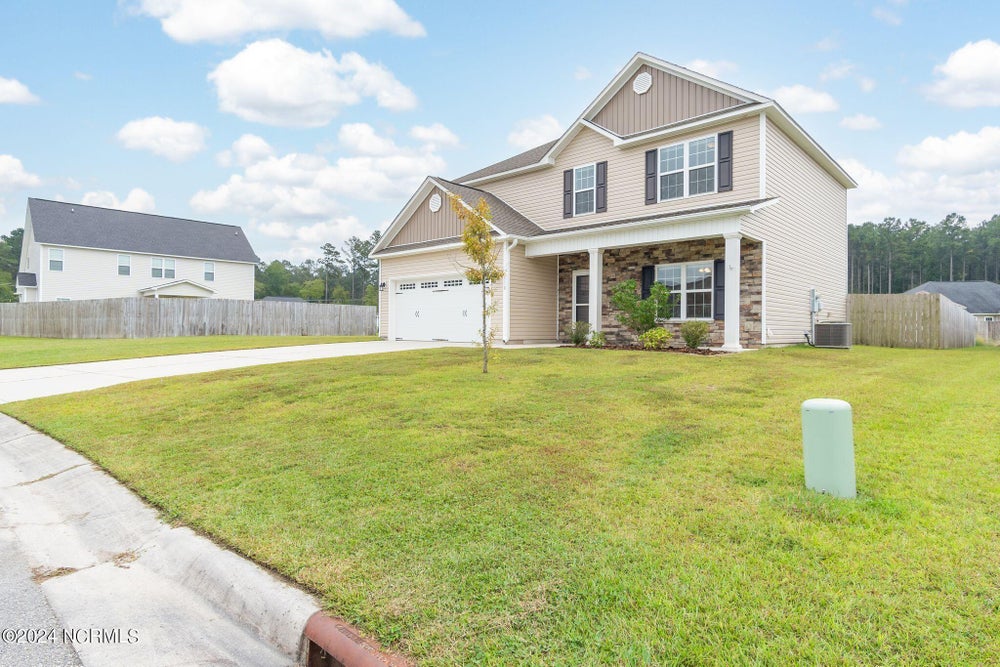 310 Pettigrew Lane, Jacksonville, NC 28546 - BHGRE