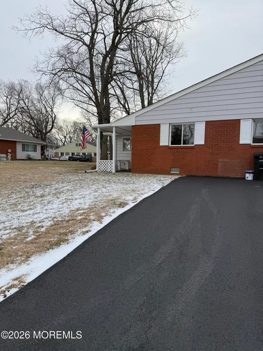 22 Robin Street #C, Manchester, NJ 08759 | Joyful Living by BHGRE