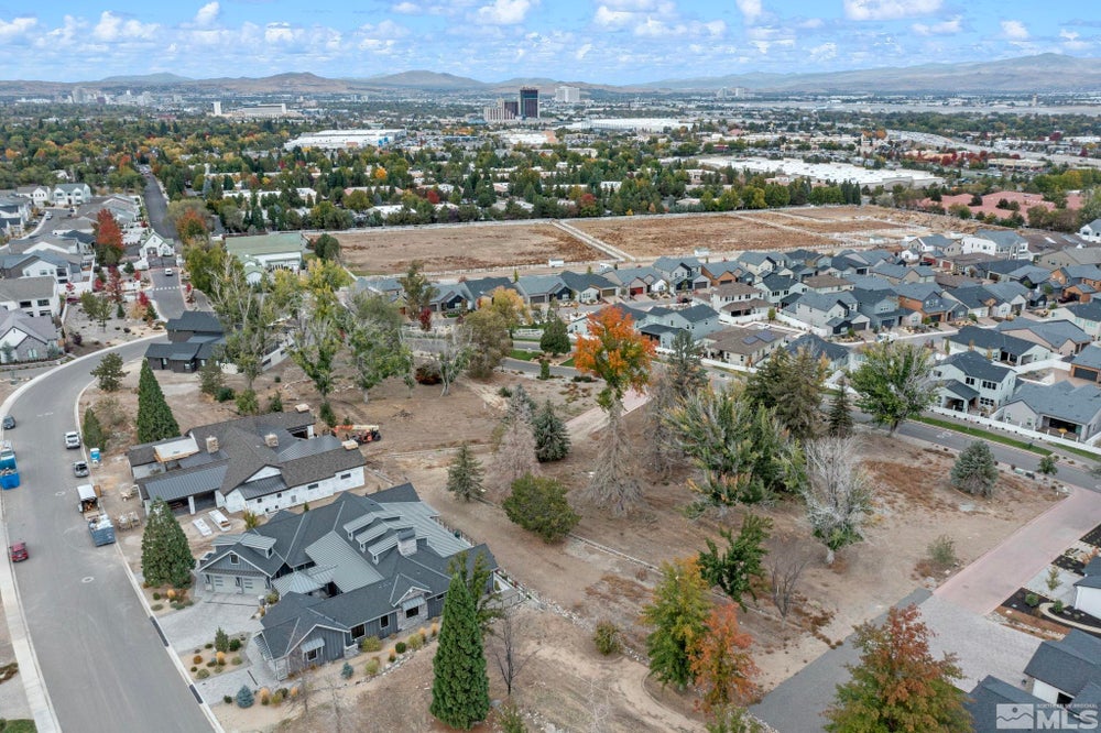 6101 Rancharrah Parkway, Reno, NV 89511 - BHGRE