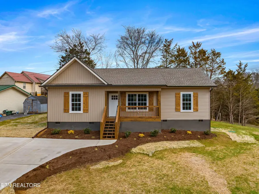 833 Knob Creek Blvd, Seymour, TN 37865 | Joyful Living by BHGRE