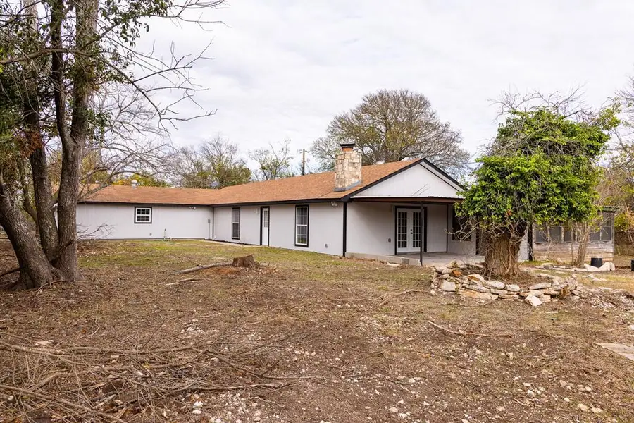 213 N Verde Hills, Center Point, TX 78010 | Joyful Living by BHGRE