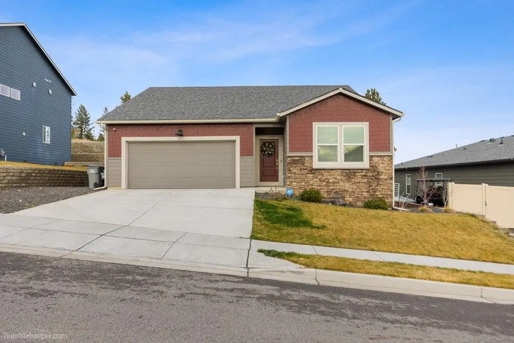 8215 S Avery Rd, Cheney, WA 99004 | Joyful Living by BHGRE